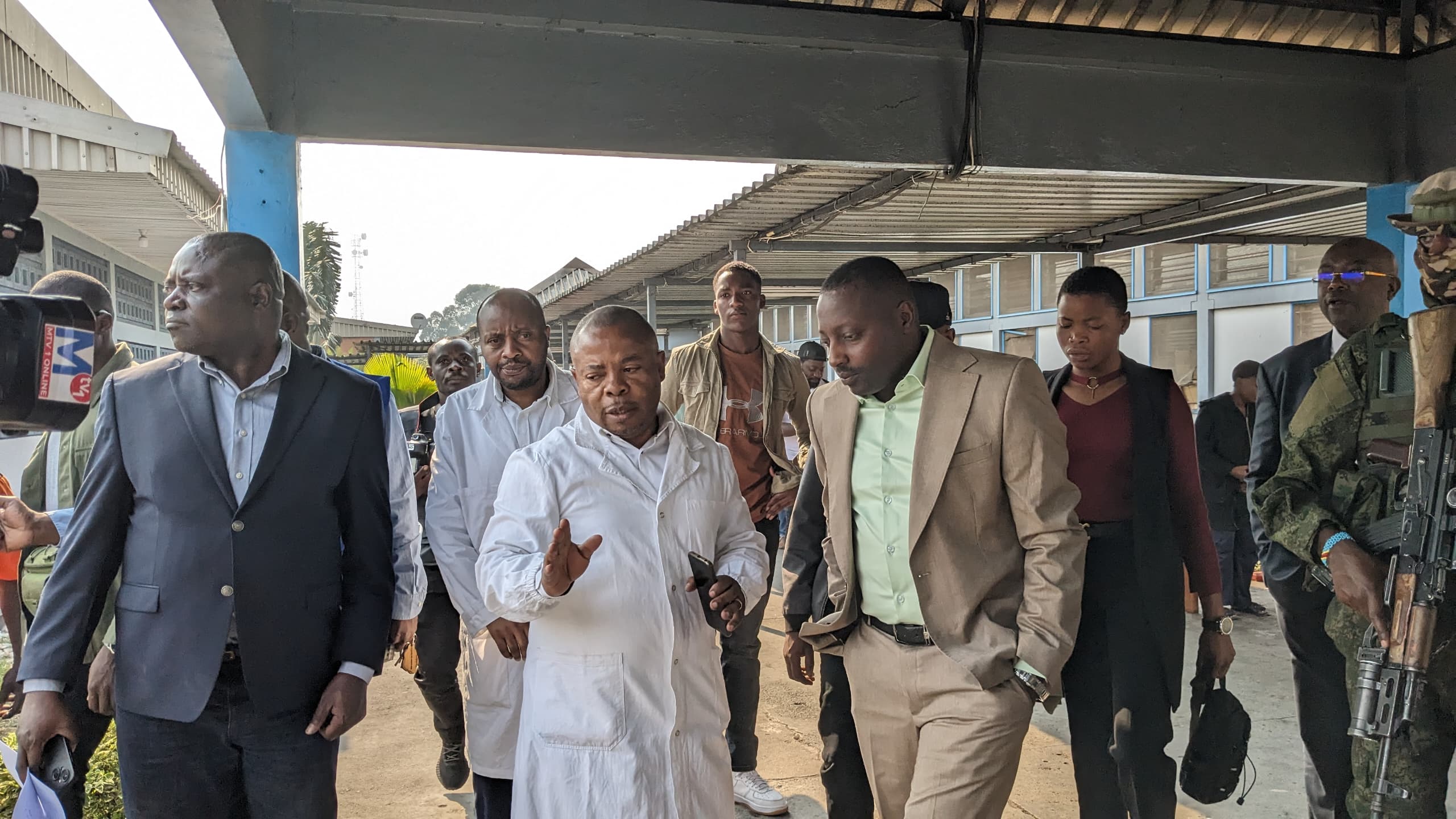 Goma : le Gouverneur Bahati Musanga Erasto inspecte les travaux de ...